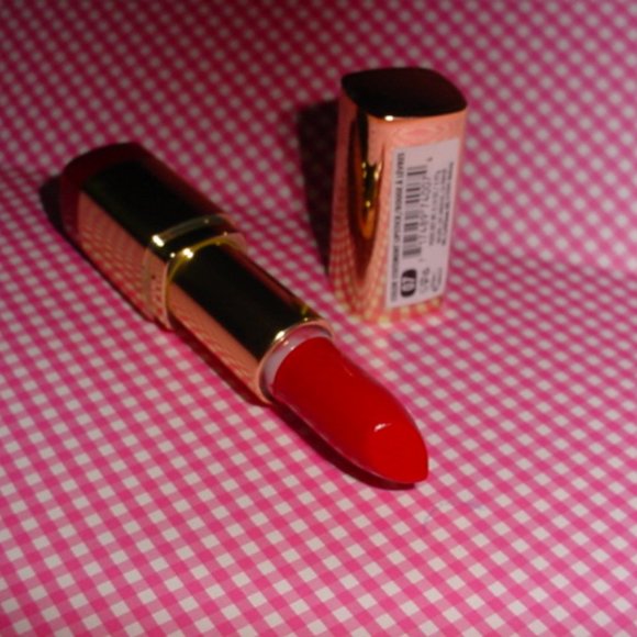 Milani | Makeup | Milani New Color Statement Lipstick Best Red 7 | Poshmark